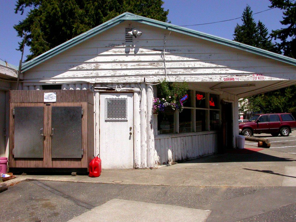 Locations Hub - Island View Market & Gas Station