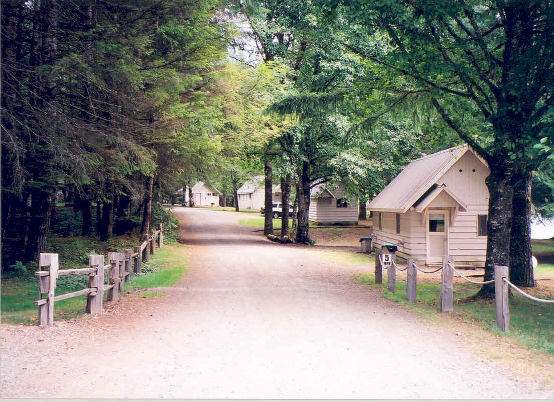 Locations Hub - Baker Lake Resort