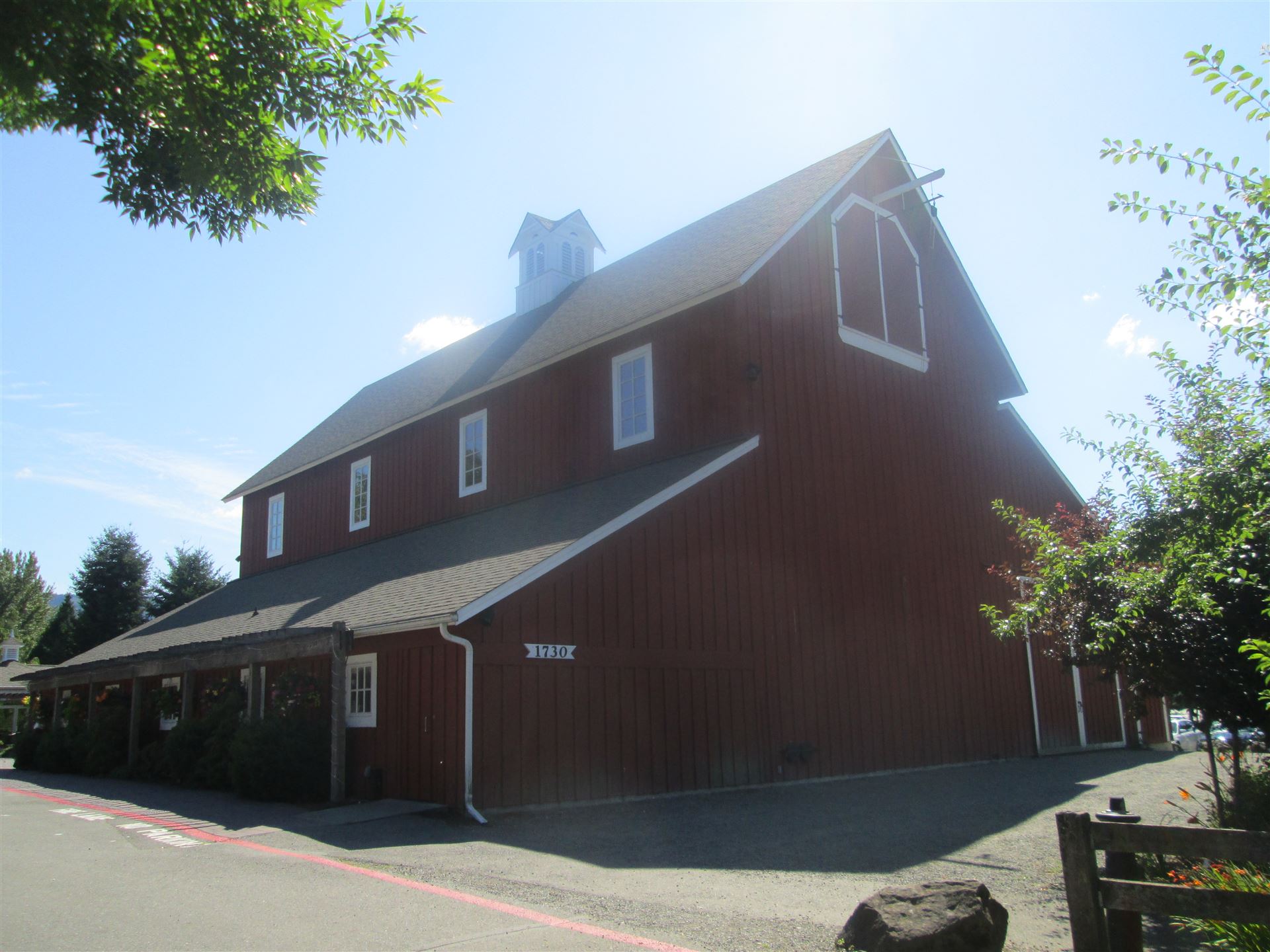 Locations Hub - Pickering Barn