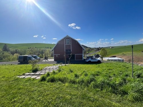 Locations Hub - Red Star Barn